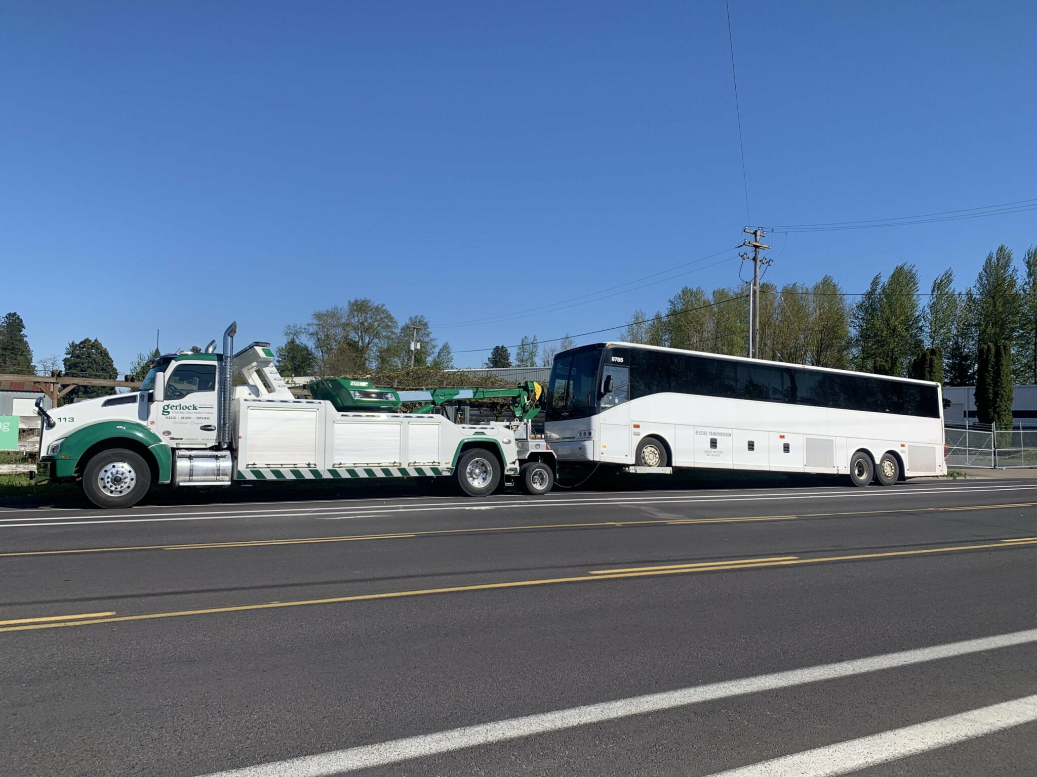 Gerlock Towing & Heavy Haul - Heavy Duty & Semi Tractor Trailer Towing ...